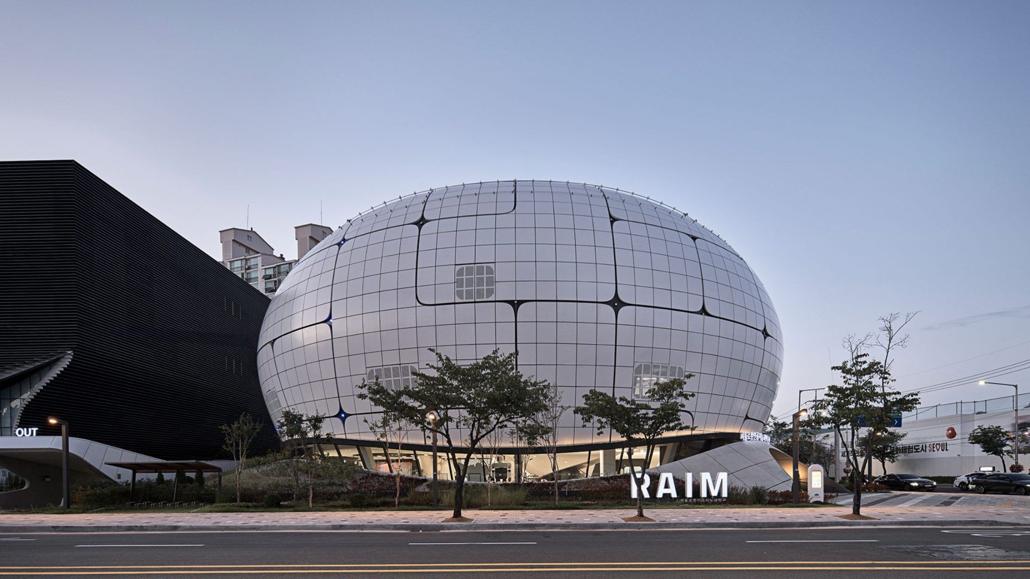RAIM: The museum in Seoul about robots built by robots