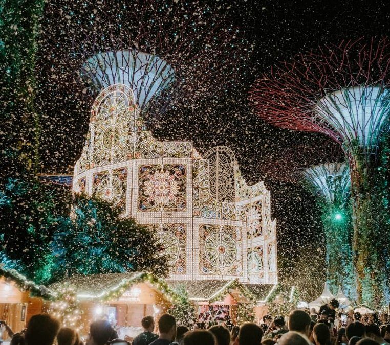7 best places in Singapore to witness snowfall this winter - Prestige SG