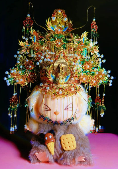 What is the "Labubu Imperial Crown" trend?