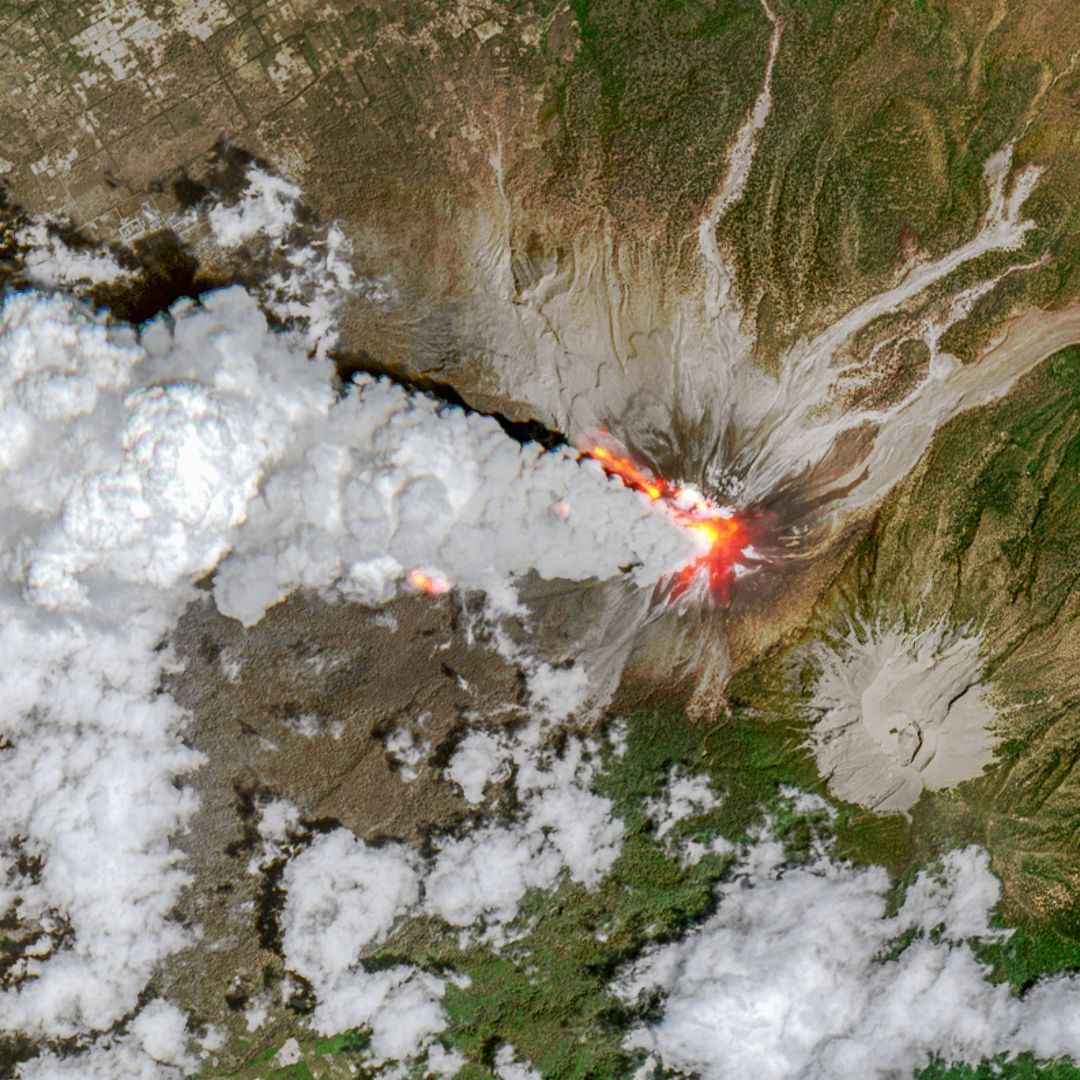 Mount Lewotobi Laki-Laki erupts in Indonesia – PrestigeOnline Singapore