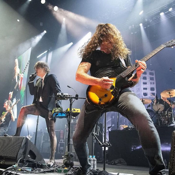 Famous celebrities who are huge Taylor Swift fans aka Swifties