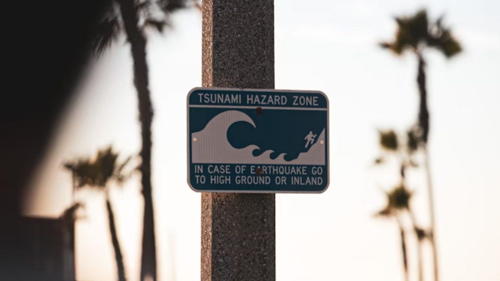 Russia's earthquake triggers tsunami warning in US, Japan, and more ...