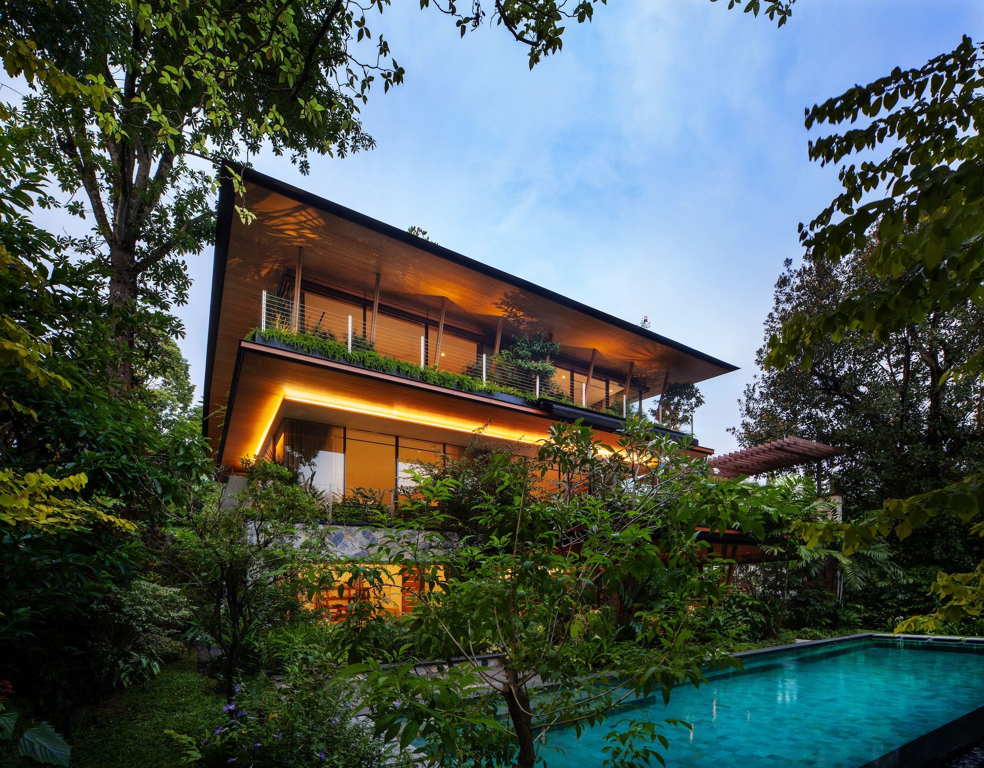 Bawah House offers resort life at its greenest