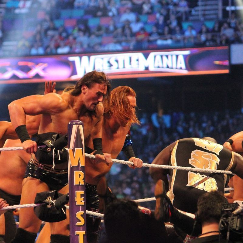 Famous celebrities who are huge Taylor Swift fans aka Swifties