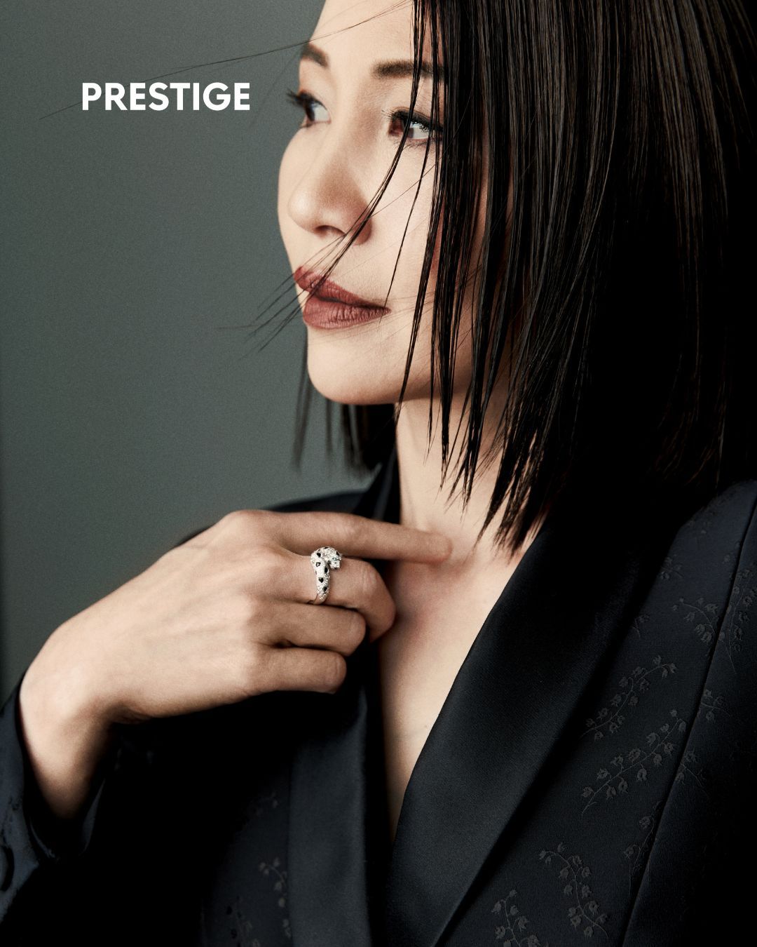 On the cover: Young Jin Yee, co-head of UBS Global Wealth Management ...