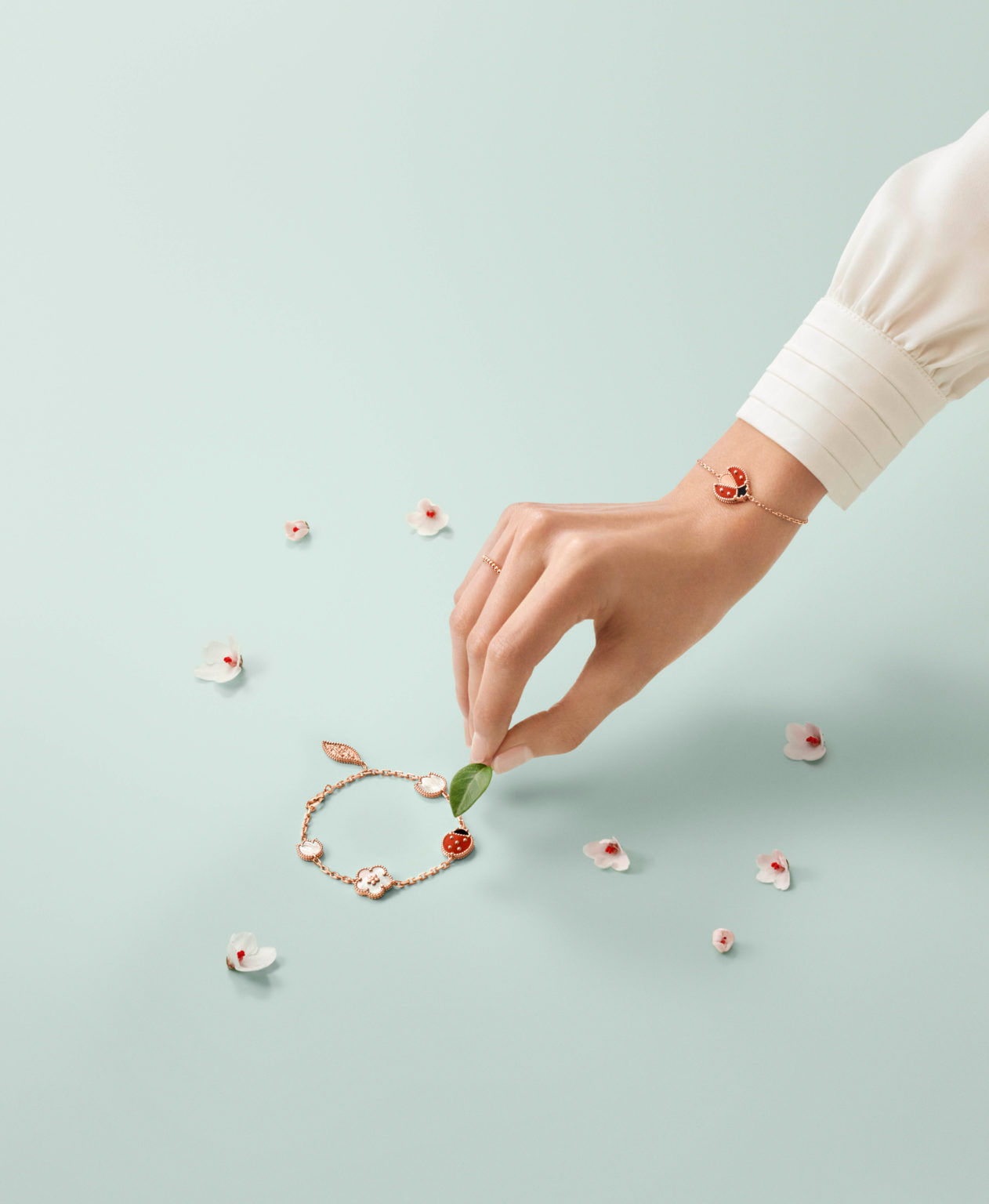 Van Cleef & Arpels 帶大家進入萬象更新的初春｜Lucky Spring 系列 | Prestige Online - Taiwan