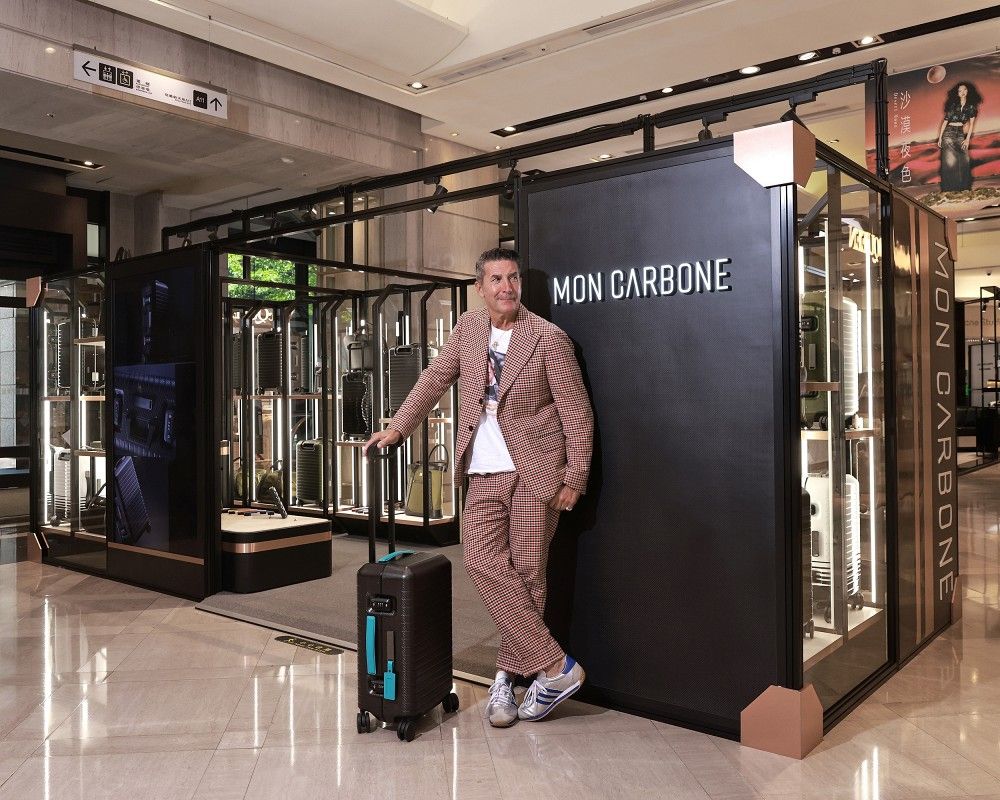 MON CARBONE概念快閃店開幕，《LEON》御用帥大叔Girolamo Panzetta來台相挺 | Prestige Online - Taiwan