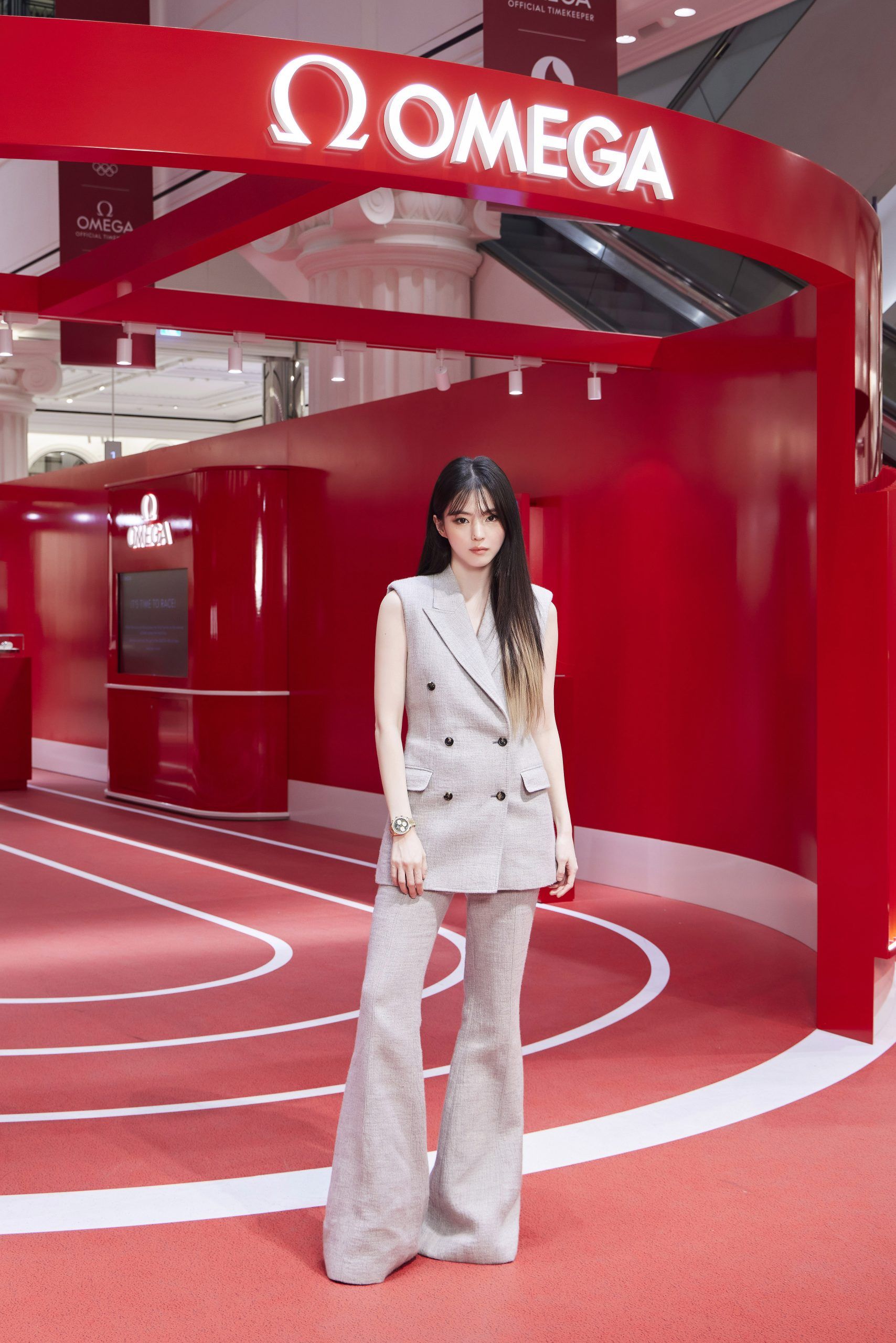 【2024巴黎奧運】OMEGA為2024奧運做準備！品牌大使玄彬、韓韶禧出席首爾巴黎奧運快閃店 | Prestige Online - Taiwan