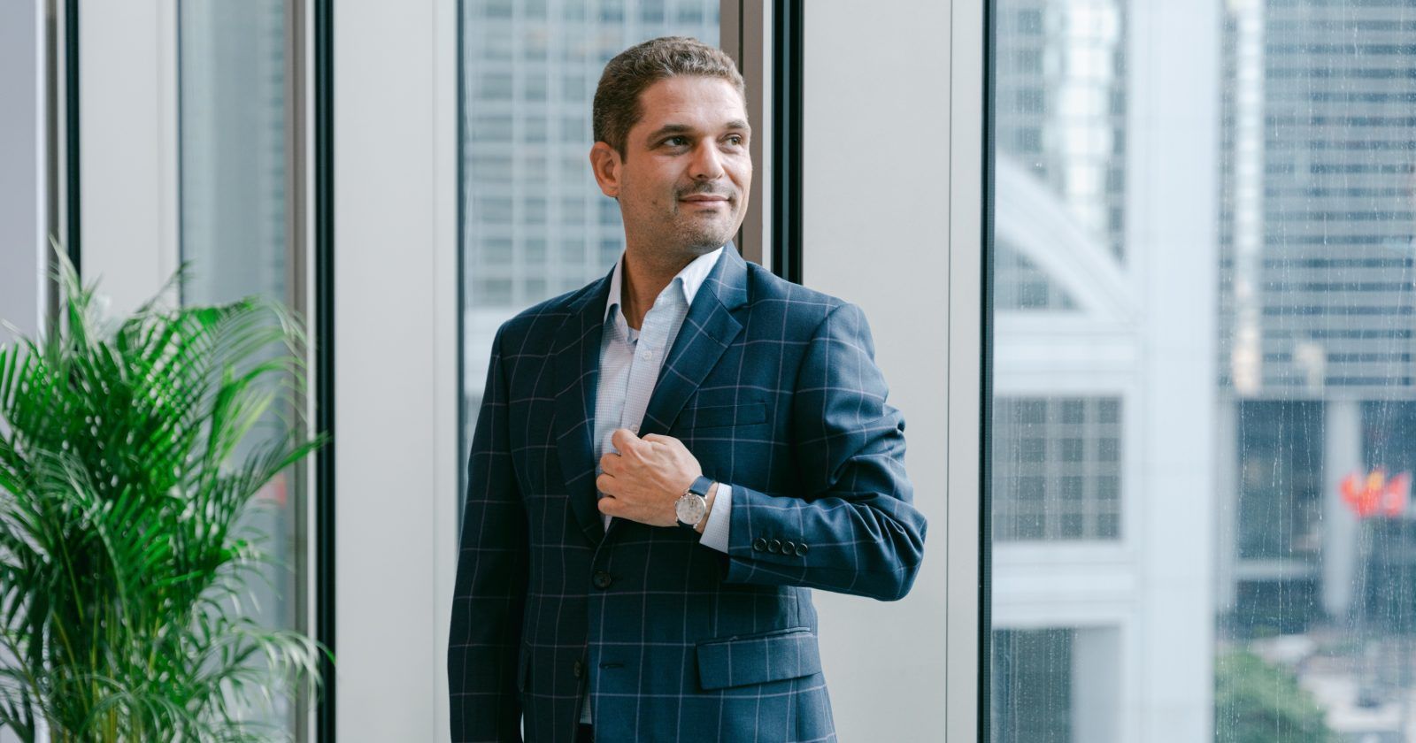 【獨家專訪】「知識就是力量」：FutureGrail執行長Ali Nael 以博物館級的視野建立亞洲最深入的收藏顧問與拍賣 ...