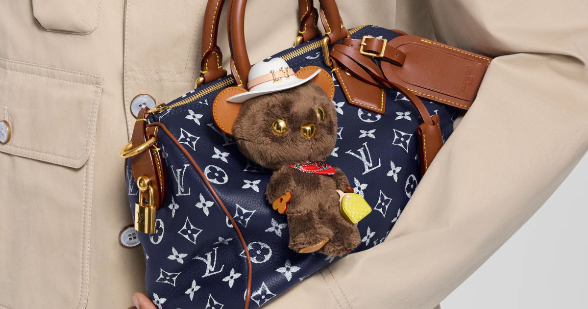 LV Louis Bear收藏款小熊吊飾可愛亮相！為你的包款注入別緻的萌趣風格 | Prestige Online - Taiwan