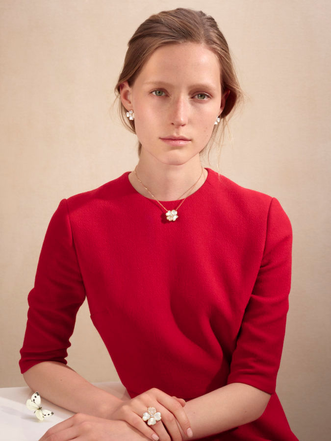 Flowers bloom in black and white for Van Cleef's Cosmos Collection