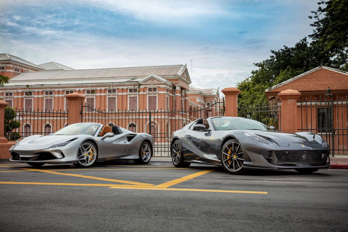 Ferrari Unveils the 812 GTS and F8 Spider in a Live Streaming Event