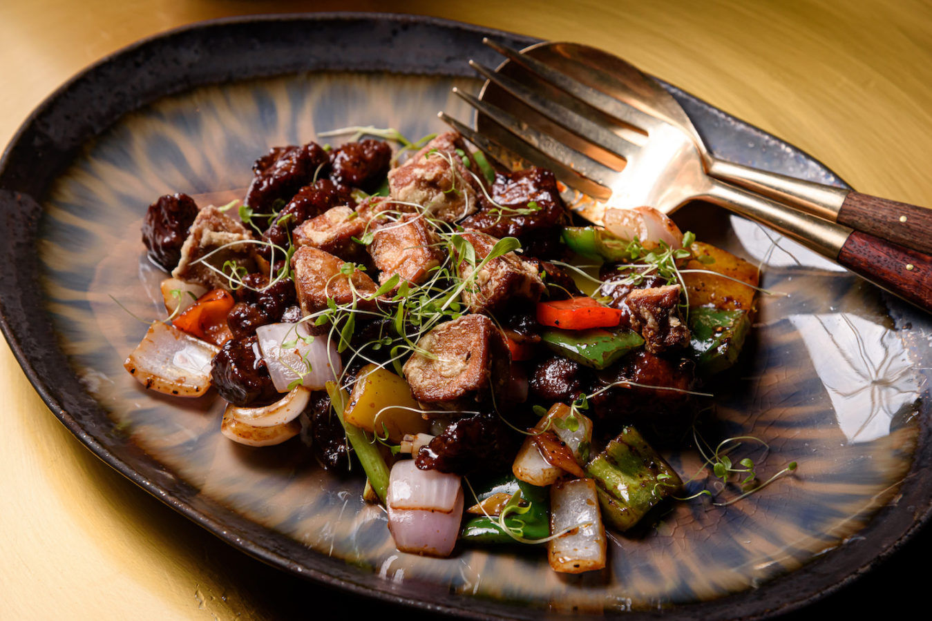 Prestige Gourmet: Nan Bei Offers the Finest Culinary Traditions of the East