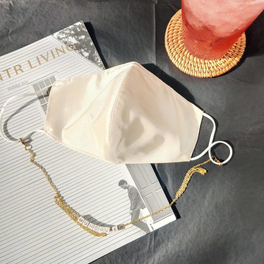 Best Reusable Silk Face Masks for 2021 That's Gentle For Your Skin