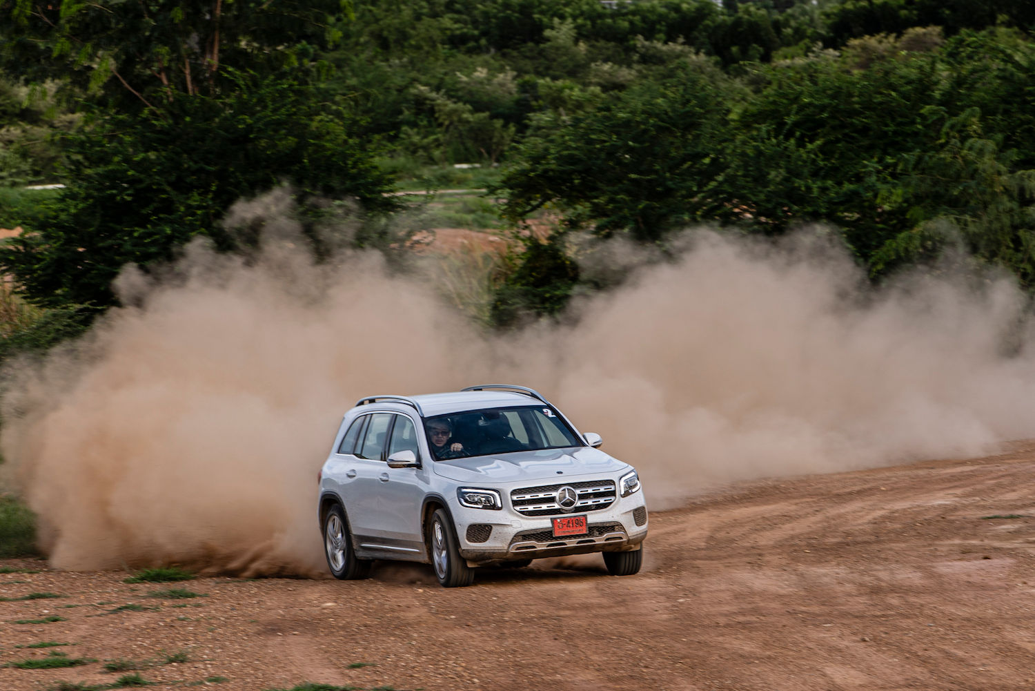 Taking the Fast Lane at the Mercedes SUV Test Drive Experience