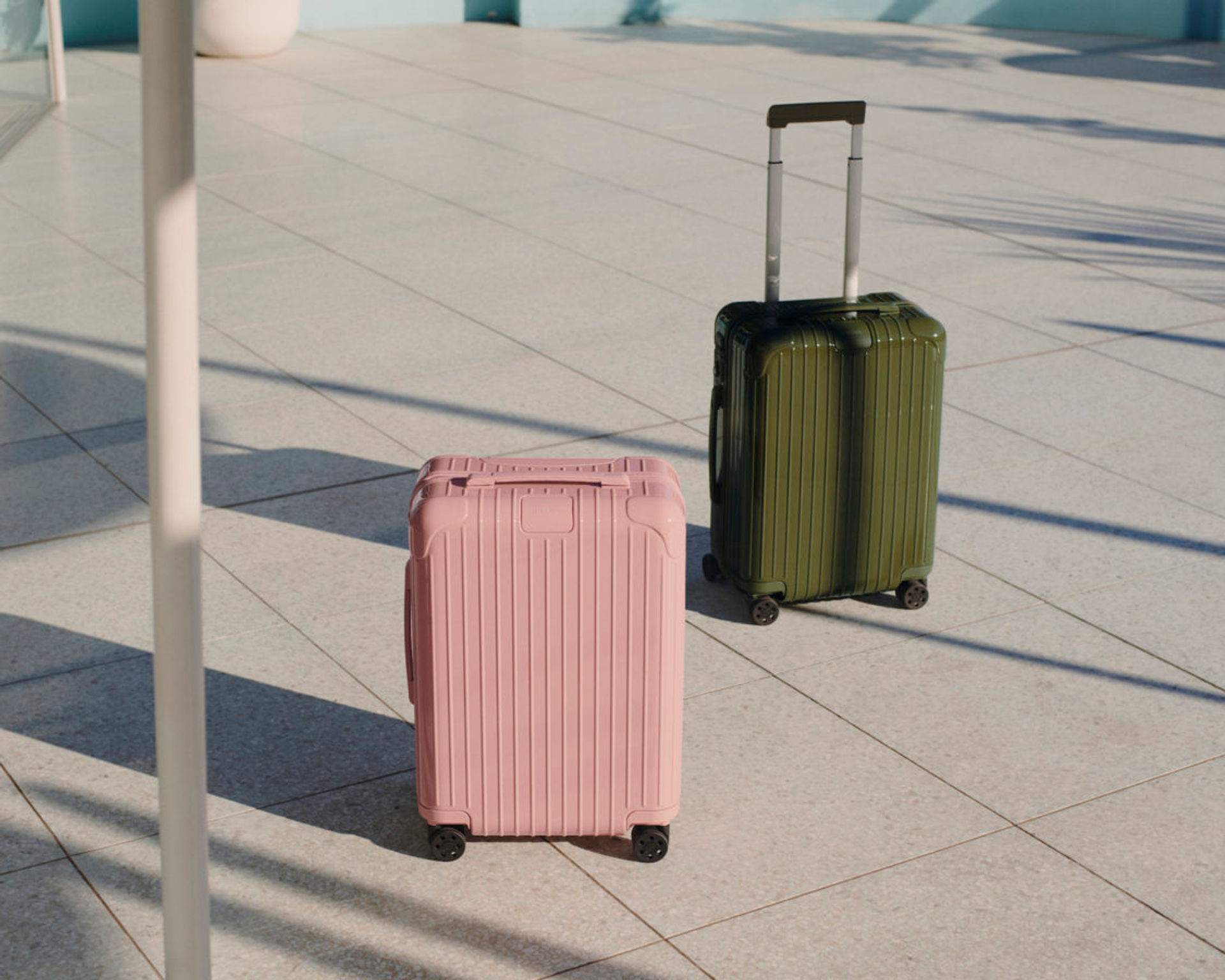 Meet the Latest Seasonal Colours from Rimowa: Desert Rose and Cactus