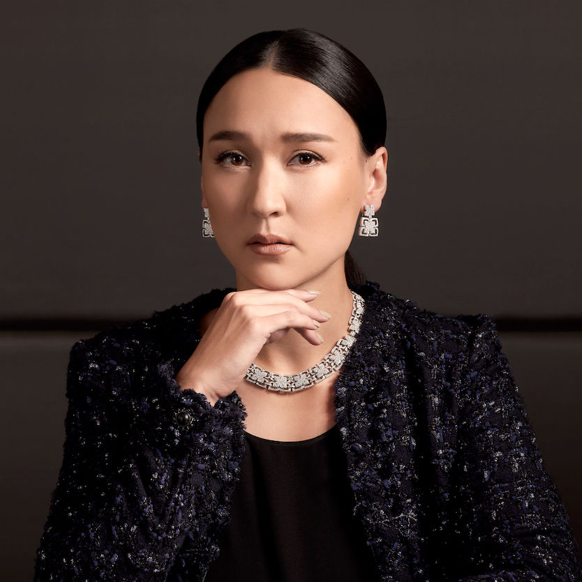 Anchisa “Sasha” Kitiparaporn | 40 Under 40 | Prestige Thailand
