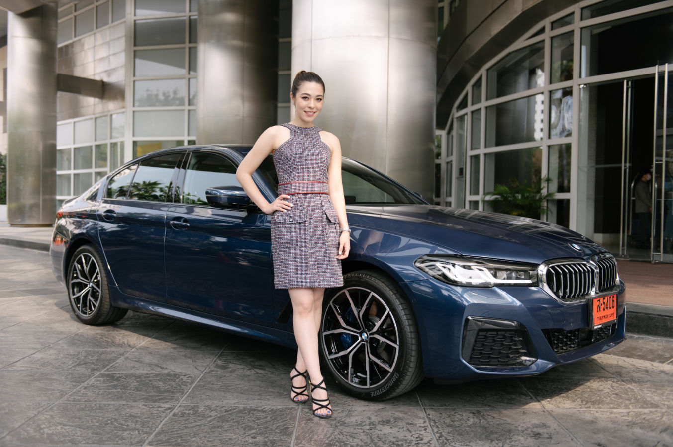 Here are 3 Celebrities Who're Enjoying The New BMW 5 Series Test Drive
