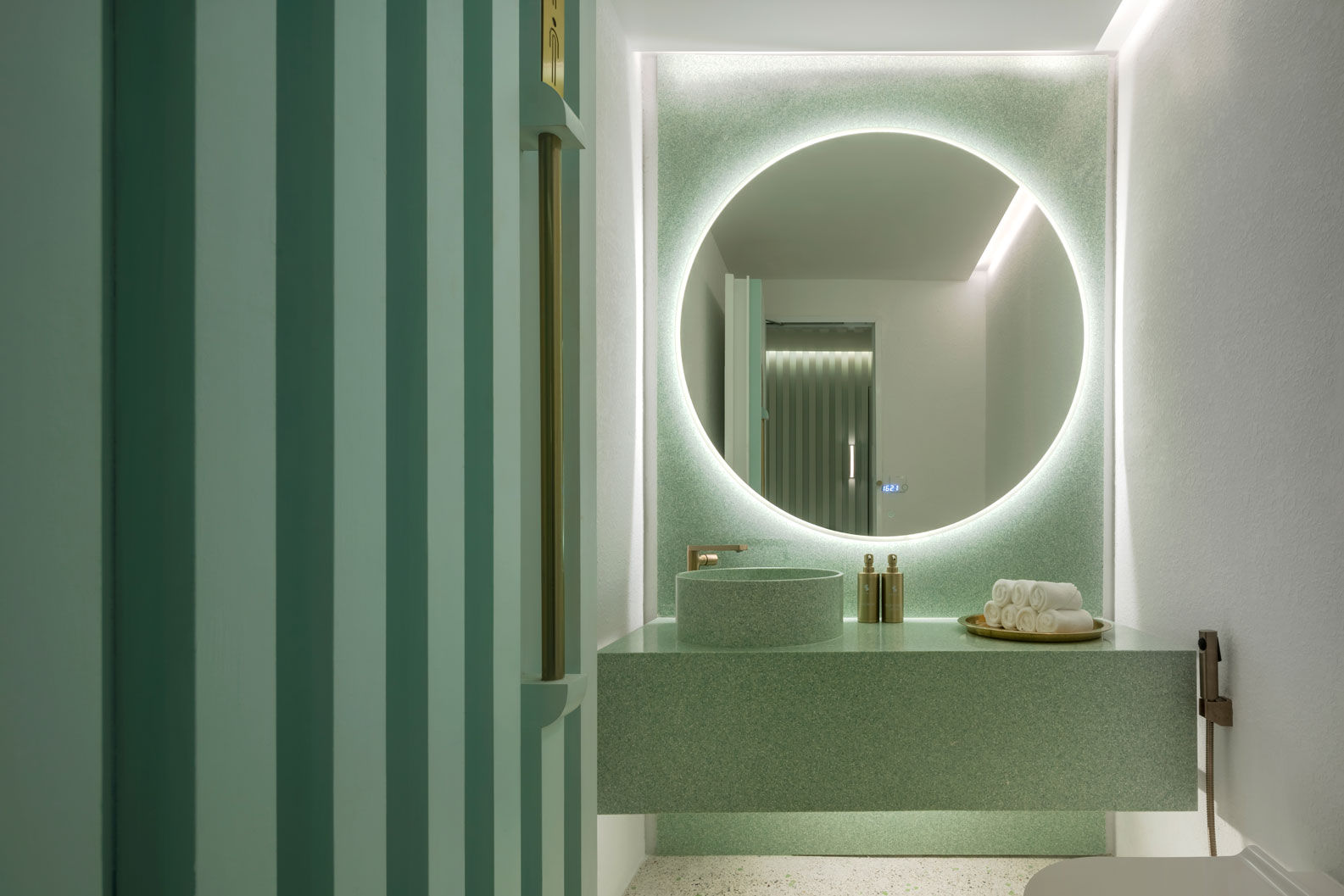 How Infinity Spa and Infinity Wellbeing Brings Abstract, Cinematic ...