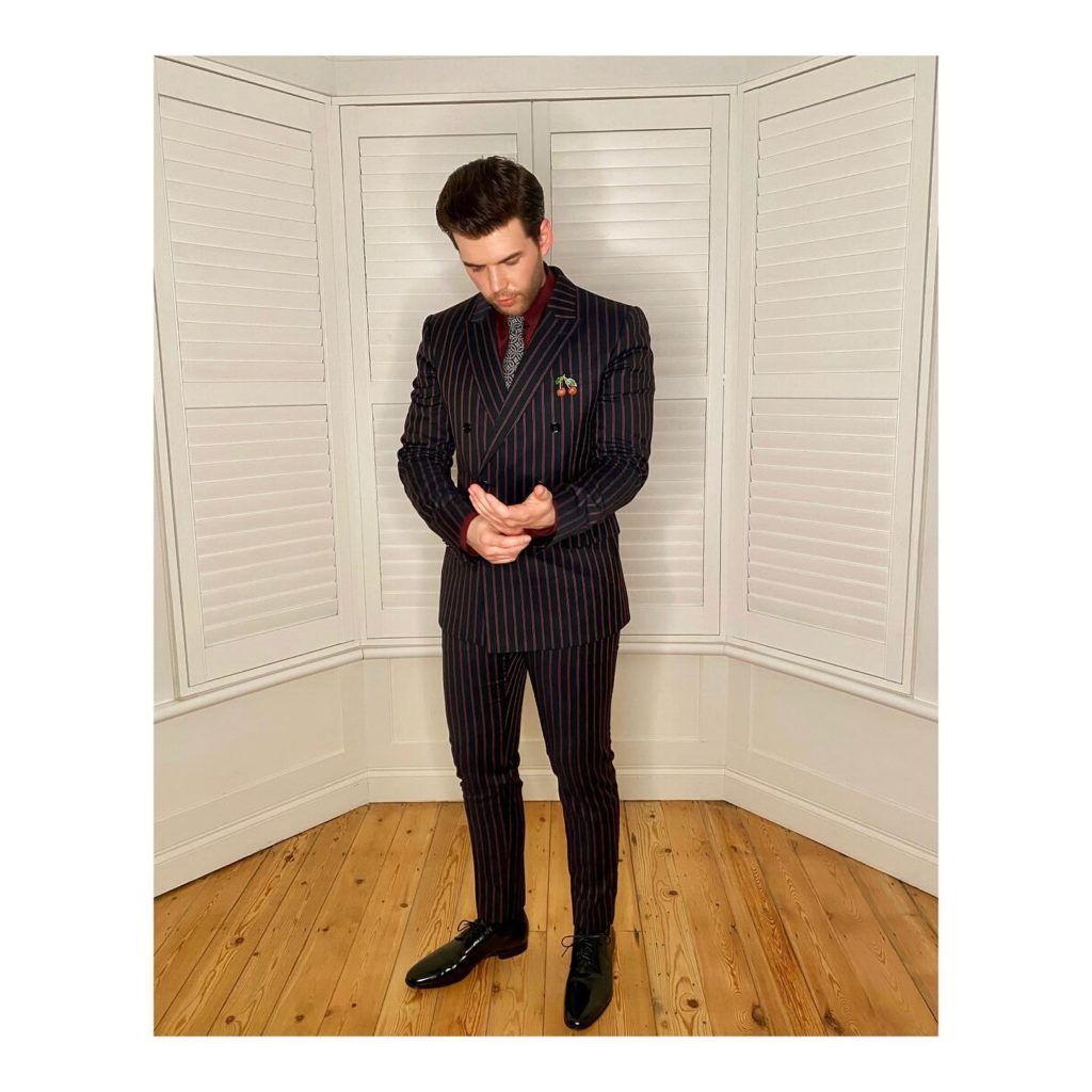 Our Favourite Celebrity Looks To Eye On this April 2021