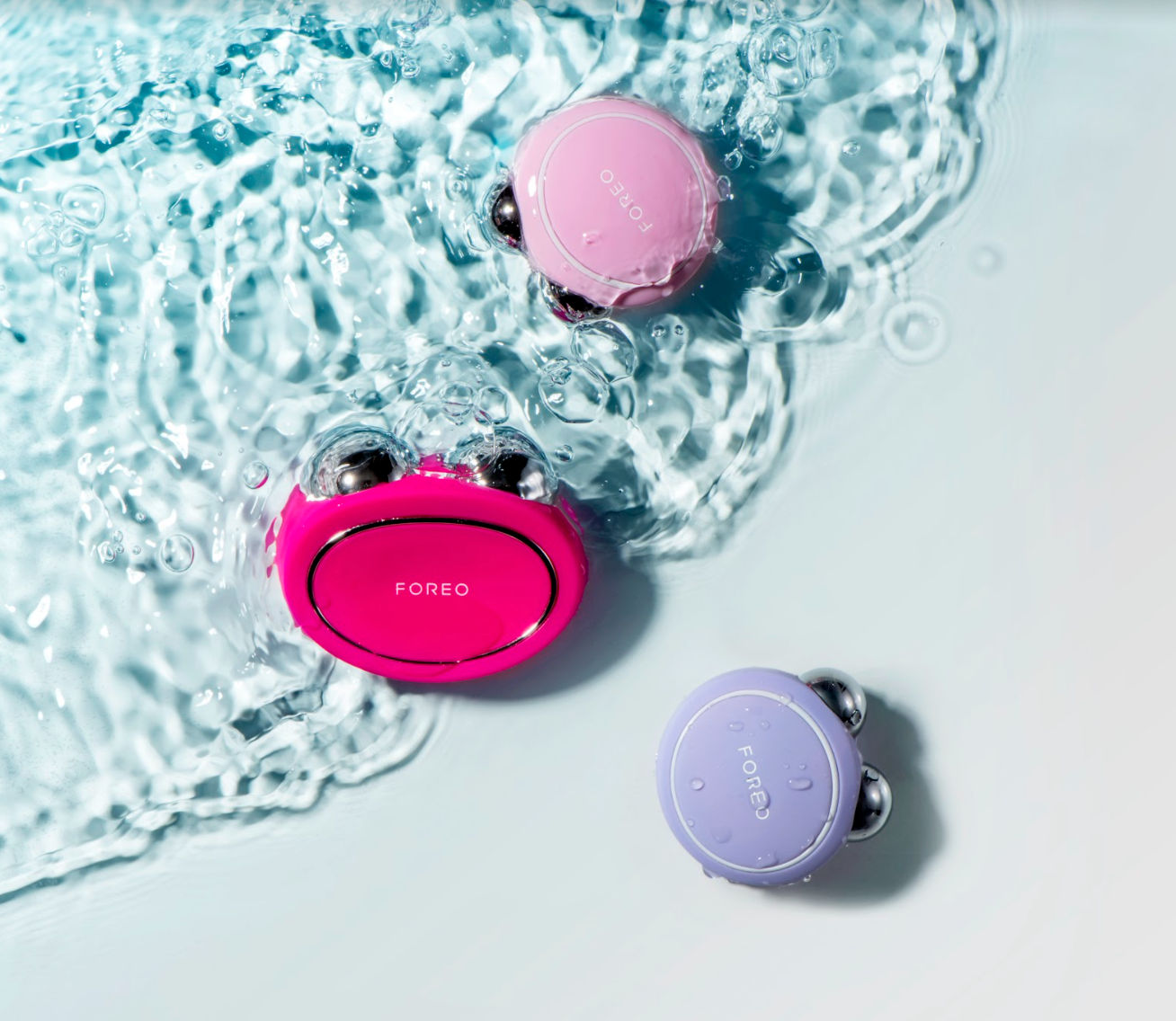 Top 3 Microcurrent Devices For Your At-home Facial Spa Treatments