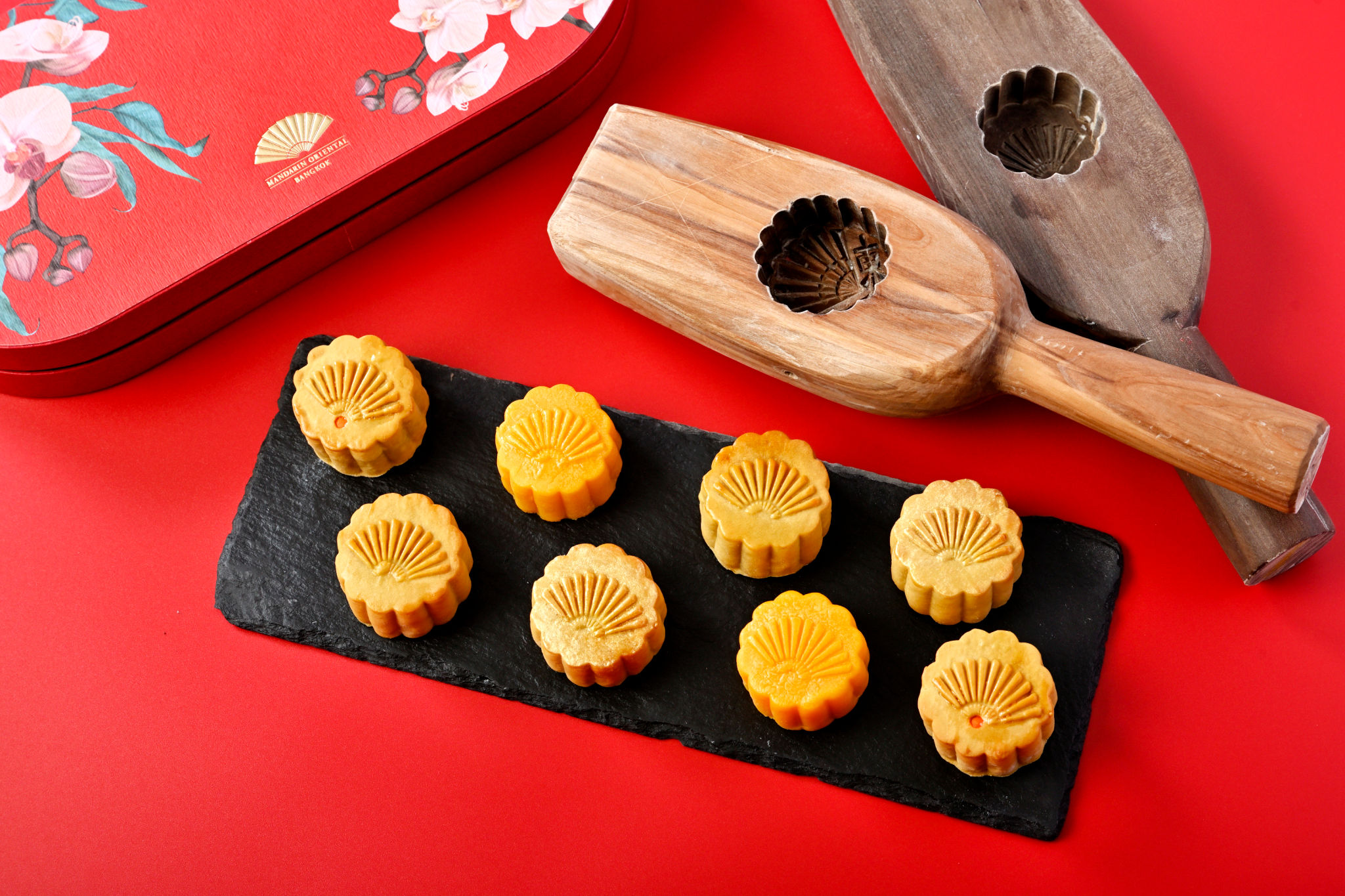 Best Mooncakes to Order for Mid-Autumn Festival 2021