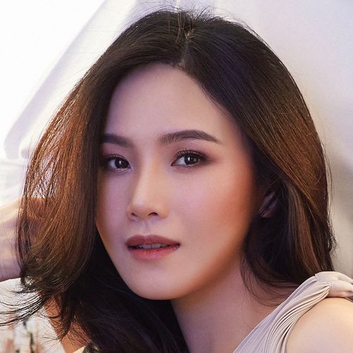 FIRM HONGSANANDA | 300 High Flyers | Prestige Thailand