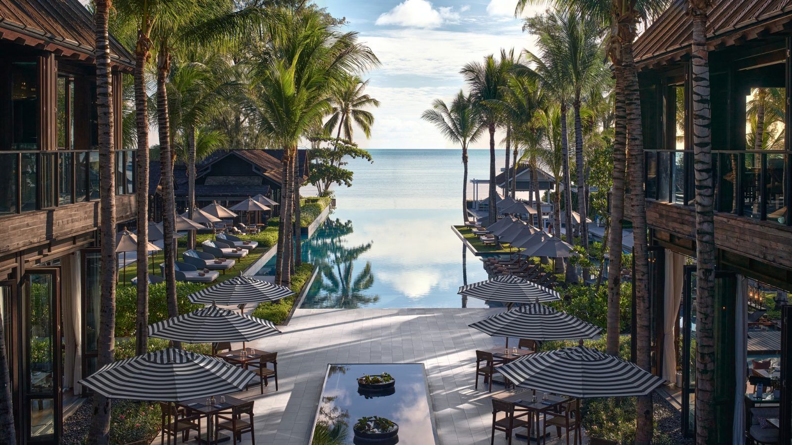 Best Luxury Resorts in Samui for a Tropical Escape | Prestige Thailand