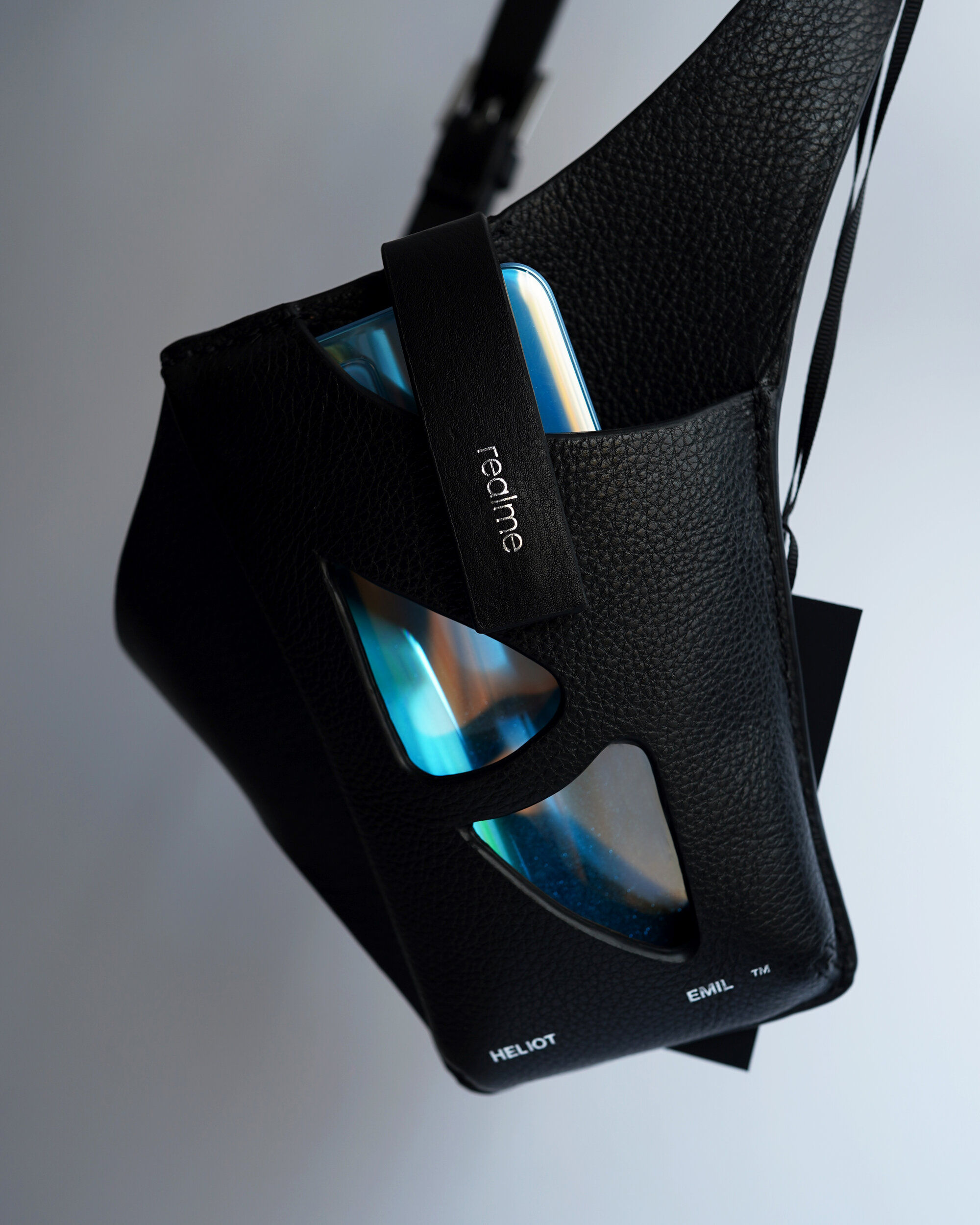 realme and HELIOT EMIL are Launching a Custom Smartphone Bag