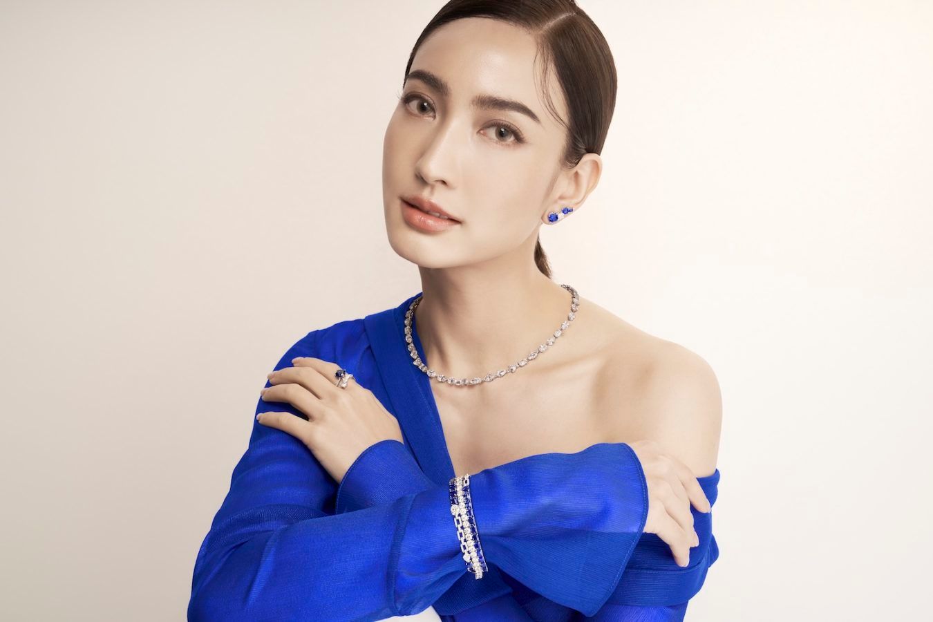Gems Pavilion Unveils its New BleuConic Collection