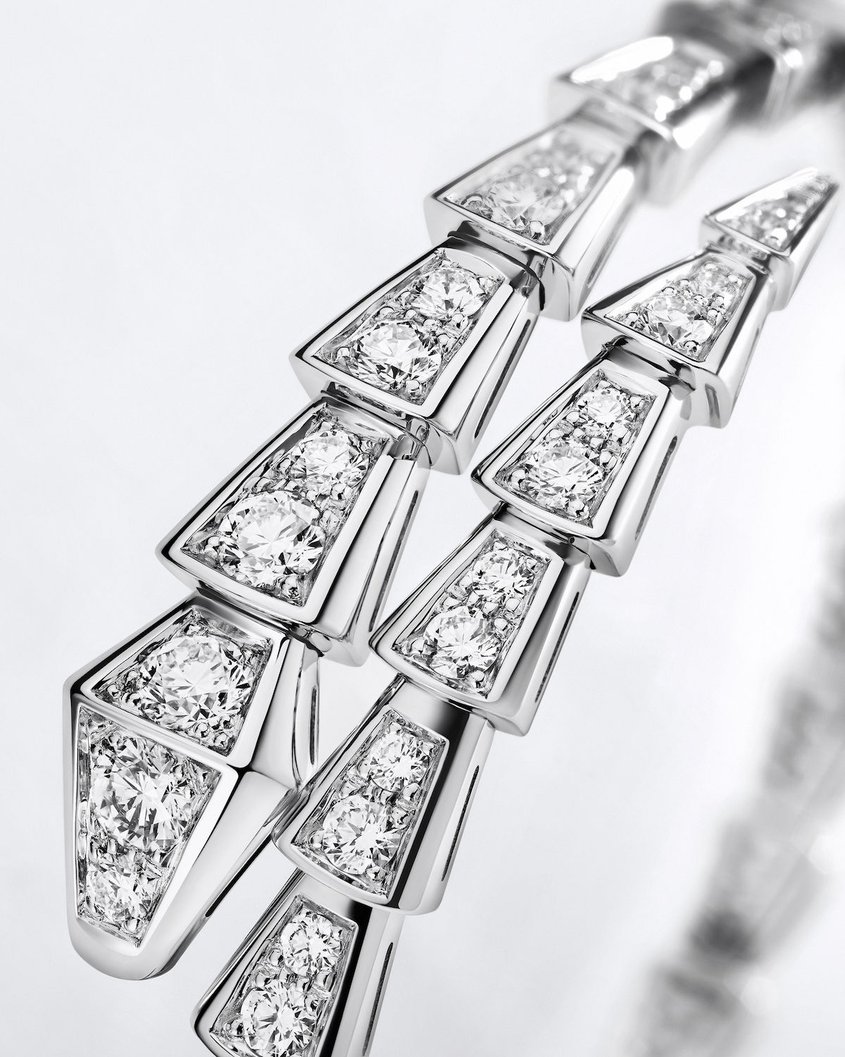 Bulgari Unveils its 2022 Serpenti Viper Jewelry Collection