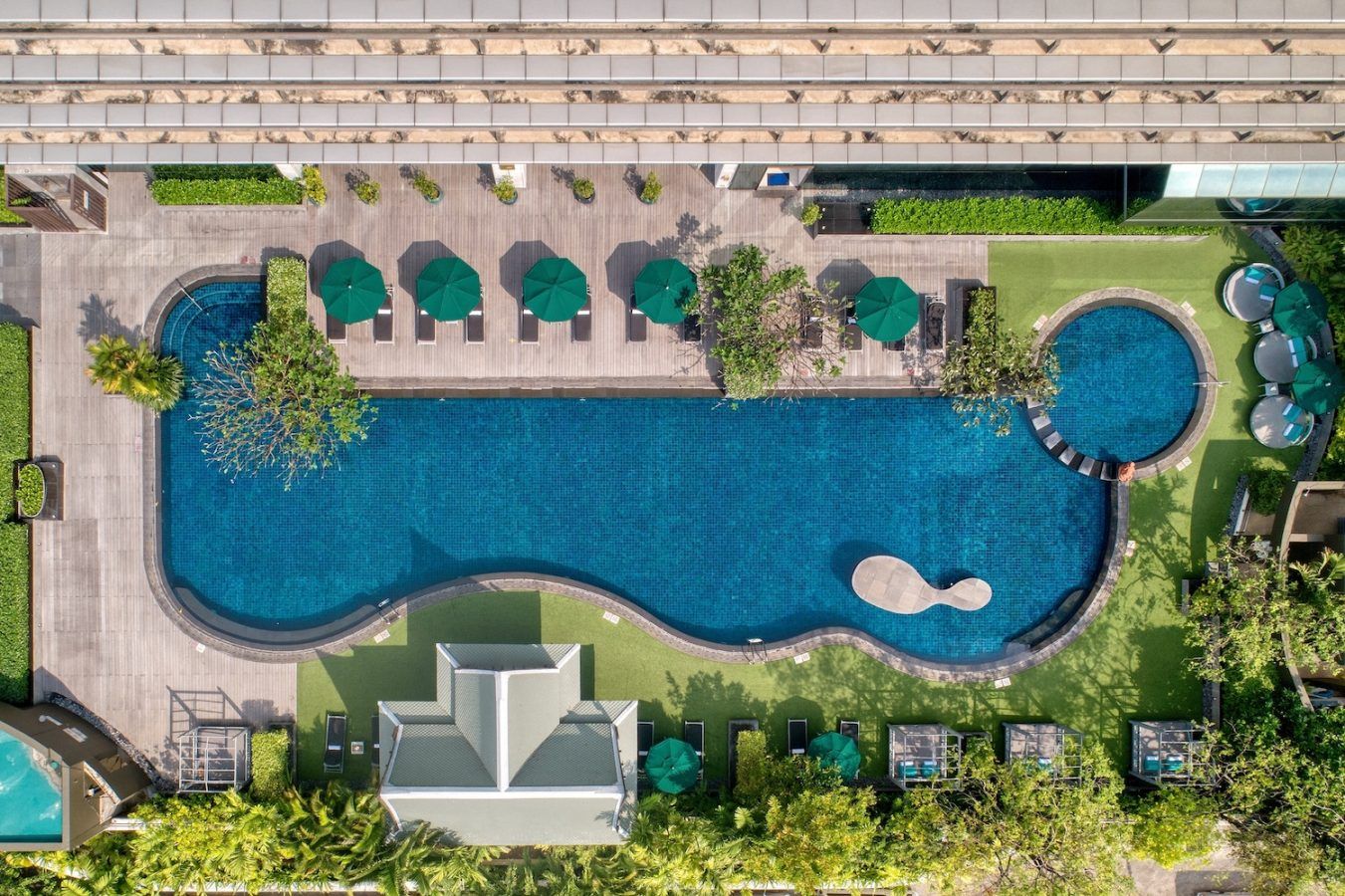 Check into The Athenee Hotel for an Unforgettable Experience