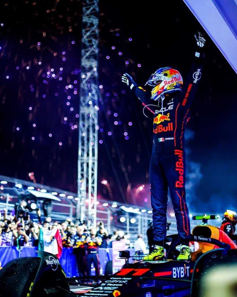 Sergio Perez Wins the Rain-soaked Formula 1 Singapore Grand Prix