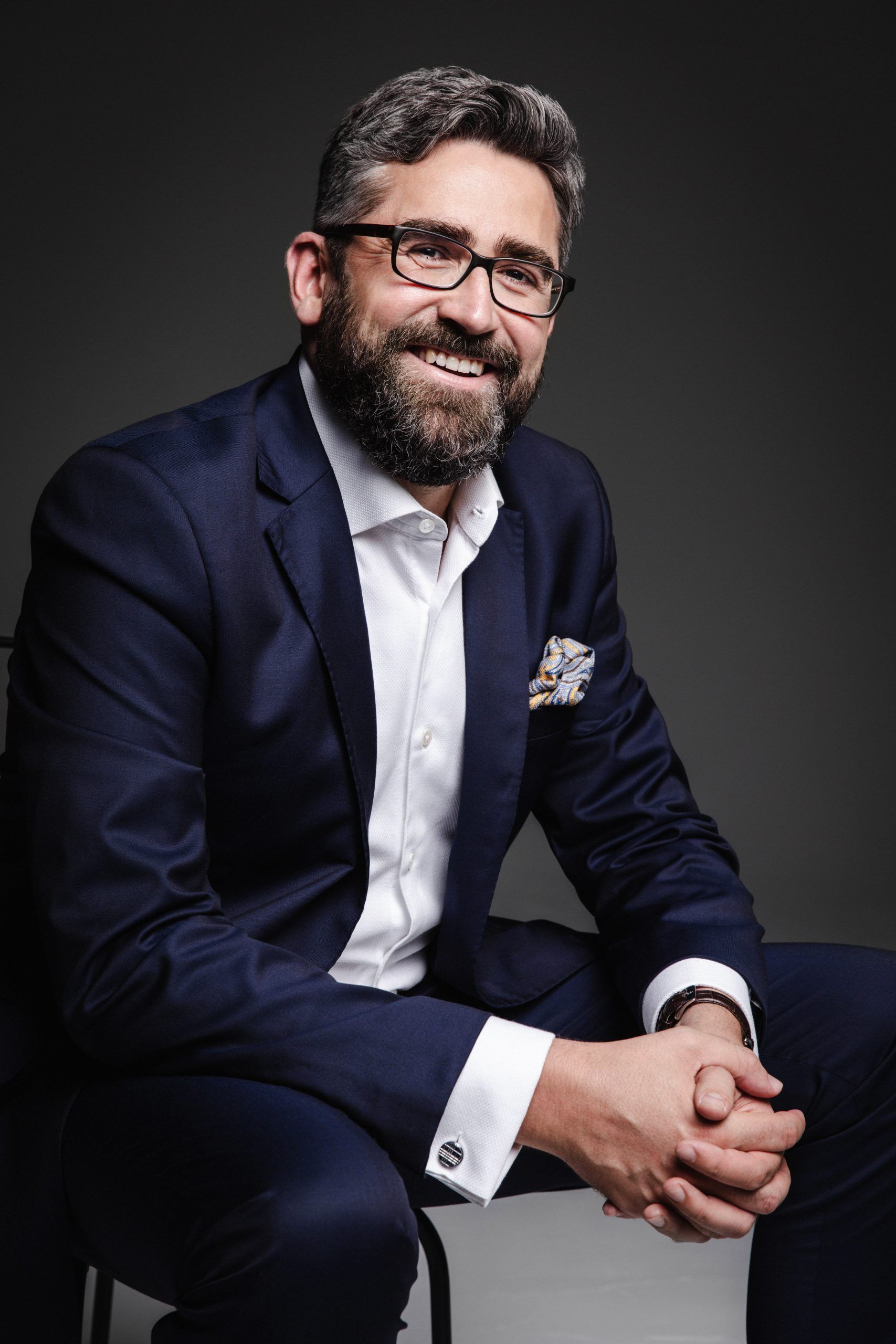 BJÖRN RETTIG | Prestige Online - Thailand