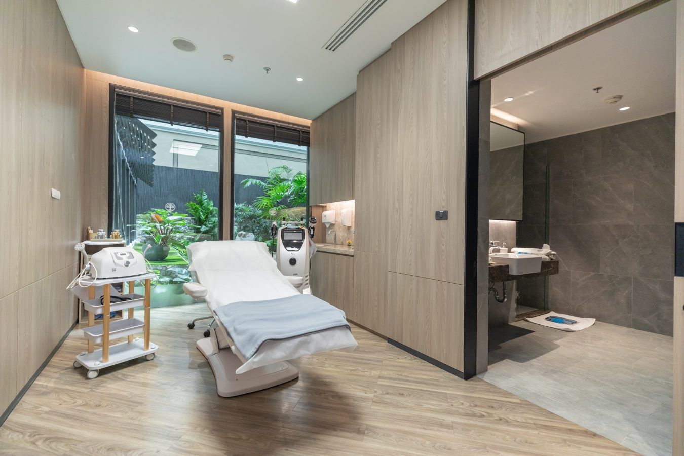 4 Pampering Spa Treatments to Indulge in this Festive Season