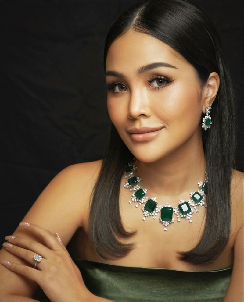 Komsan Saelee | Prestige Online - Thailand