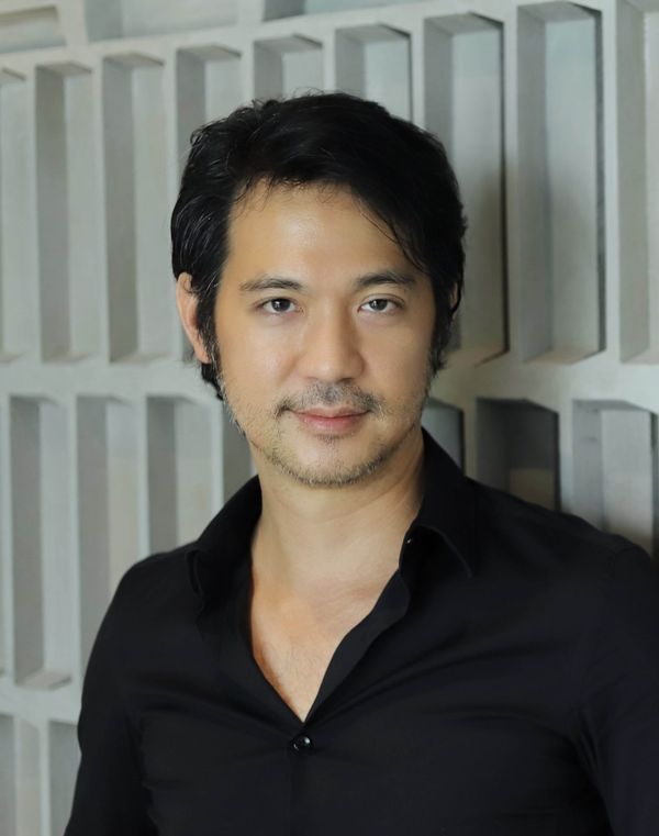 Komsan Saelee | Prestige Online - Thailand