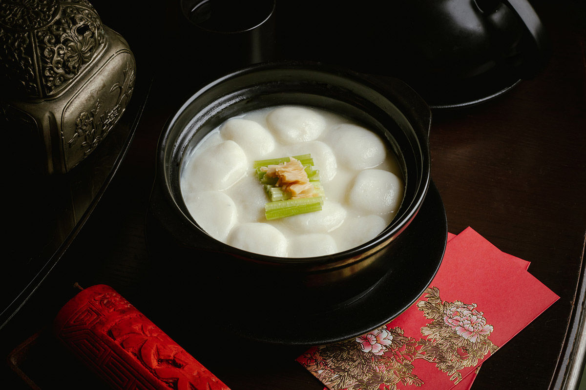 Best Dishes to Try in Bangkok This Week: Mott 32, Mei Jiang, and More ...