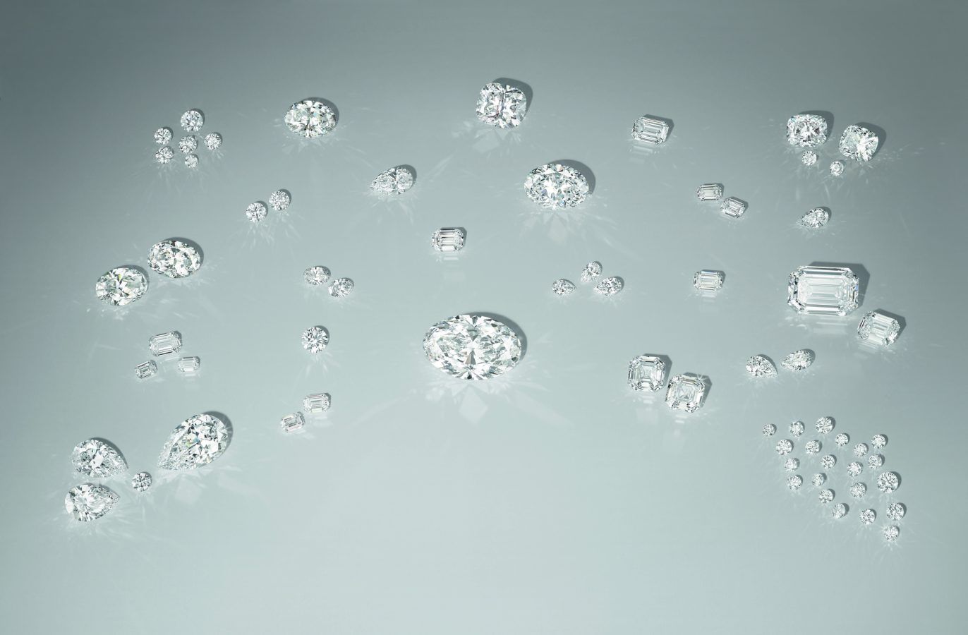 Van Cleef & Arpels’ 'Legend of Diamonds' Lands in Bangkok