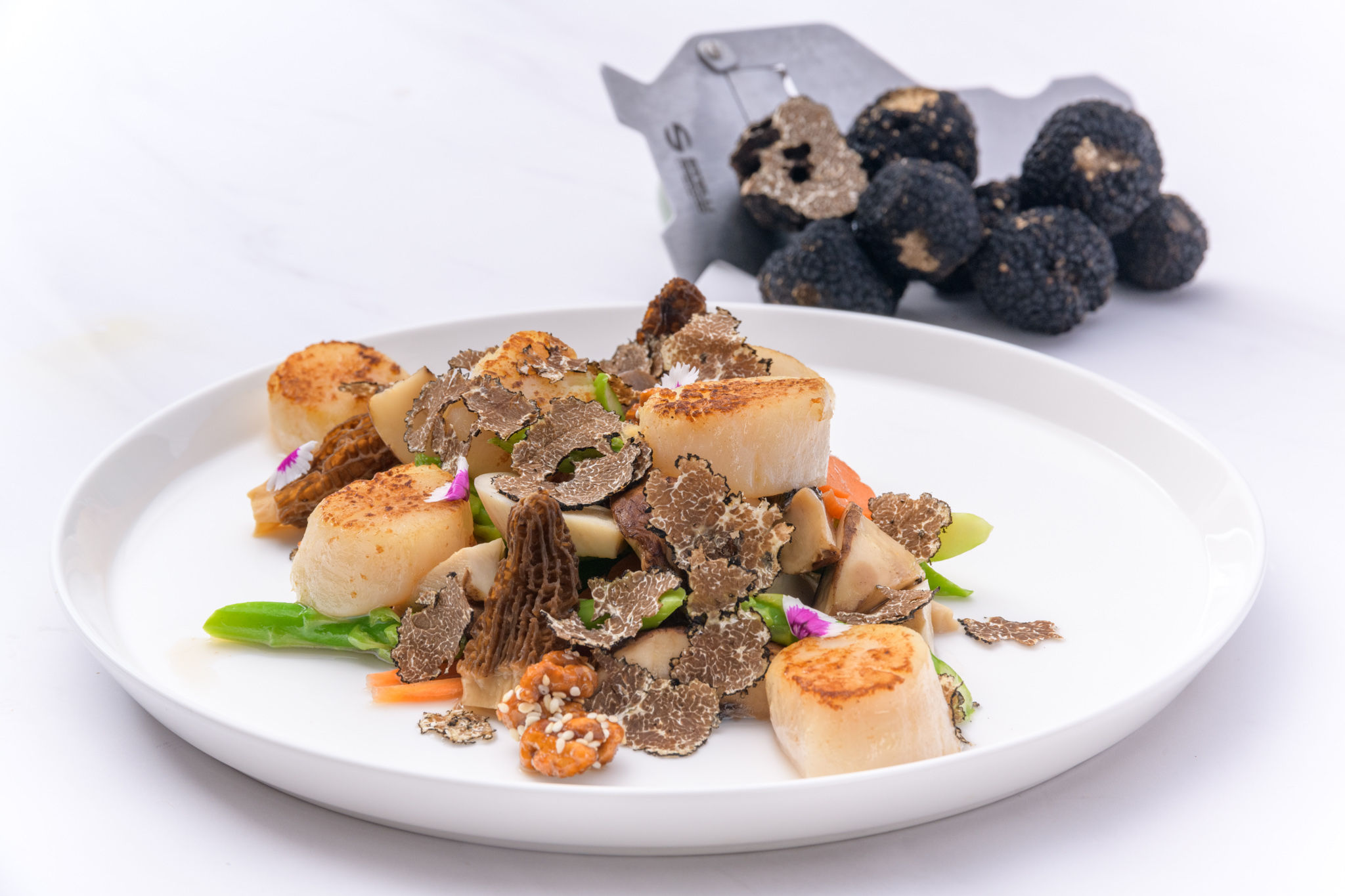 Shang Palace at Shangri-La Bangkok Unveils a New Cantonese Menu
