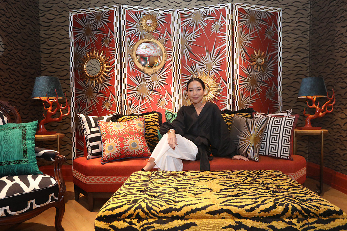 How Jim Thompson is Keeping Thai Silk Weaving Traditions Alive