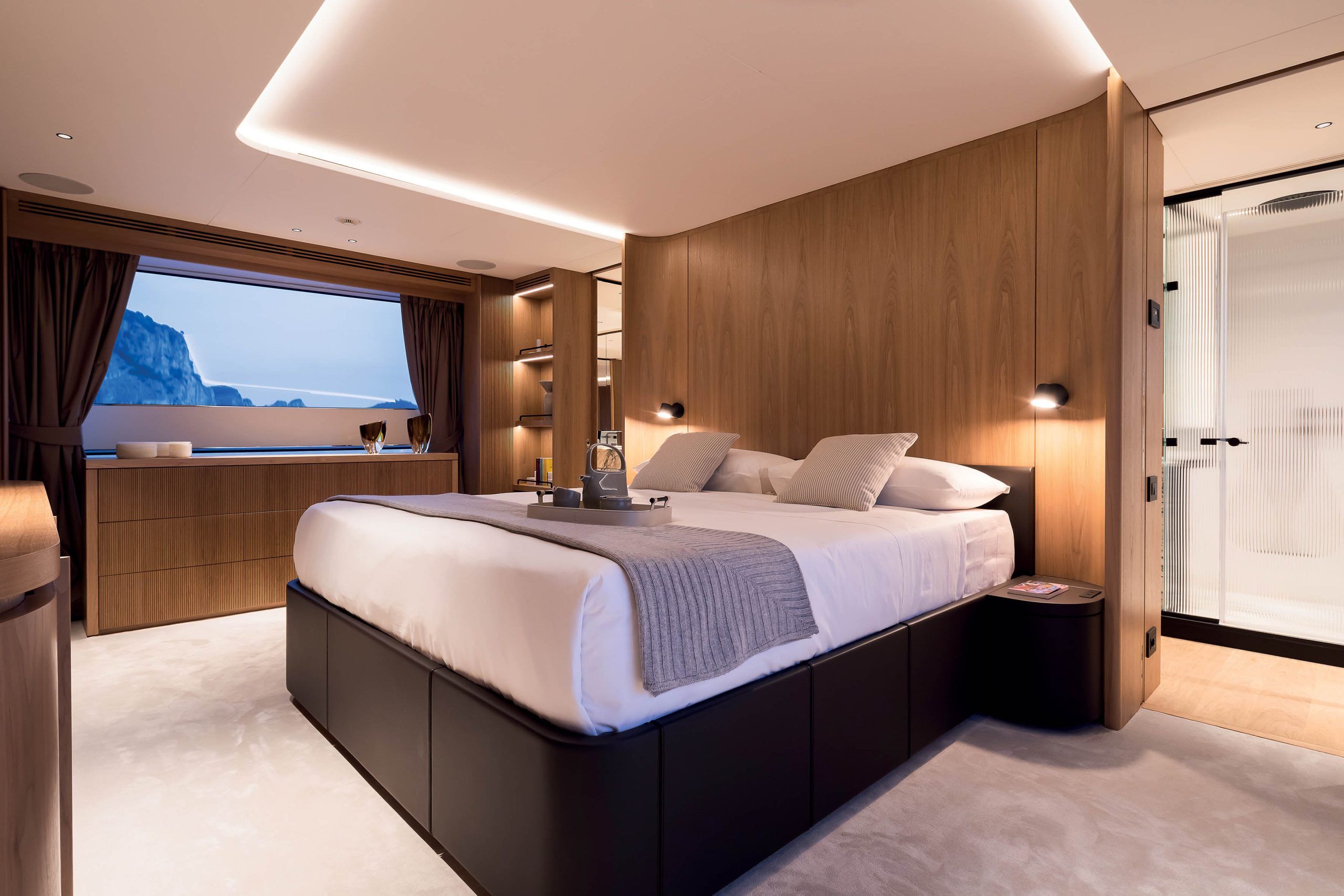 Benetti’s Oasis 34M: an Amalgamation of Beauty and Innovation