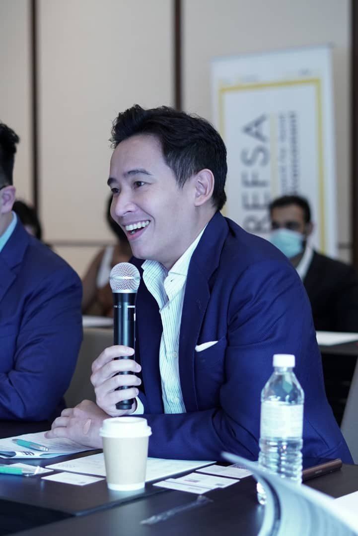 Who is Pita "Tim" Limjaroenrat, Leader of the Move Forward Party?