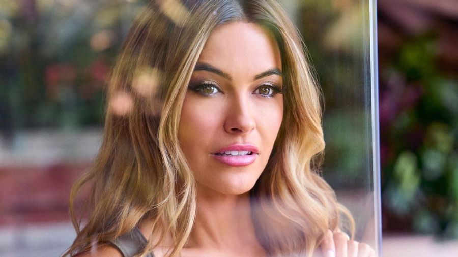 Getting to Know Chrishell Stause of Netflix's 'Selling Sunset'