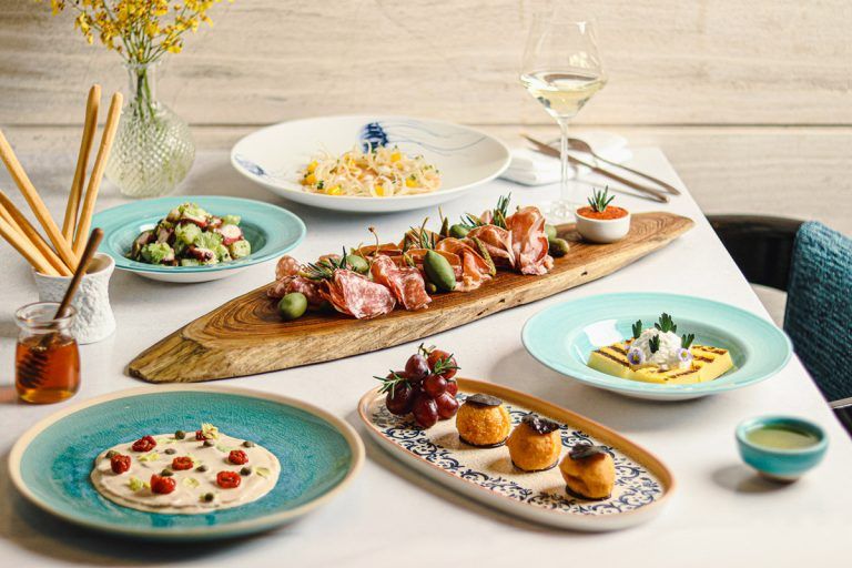 Best Dishes to Try in Bangkok This Week: Khum Hom, Alegria, and More