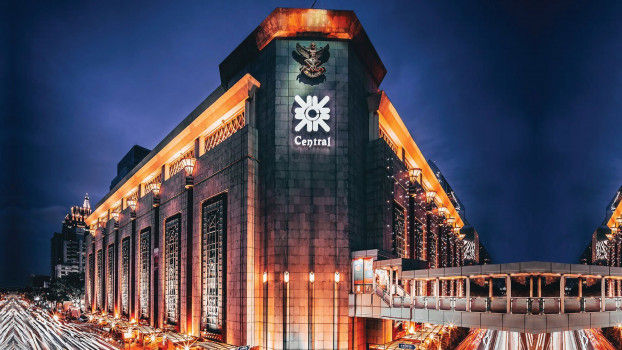 The Chirathivat Family: The Central Group Family and Their Net Worth