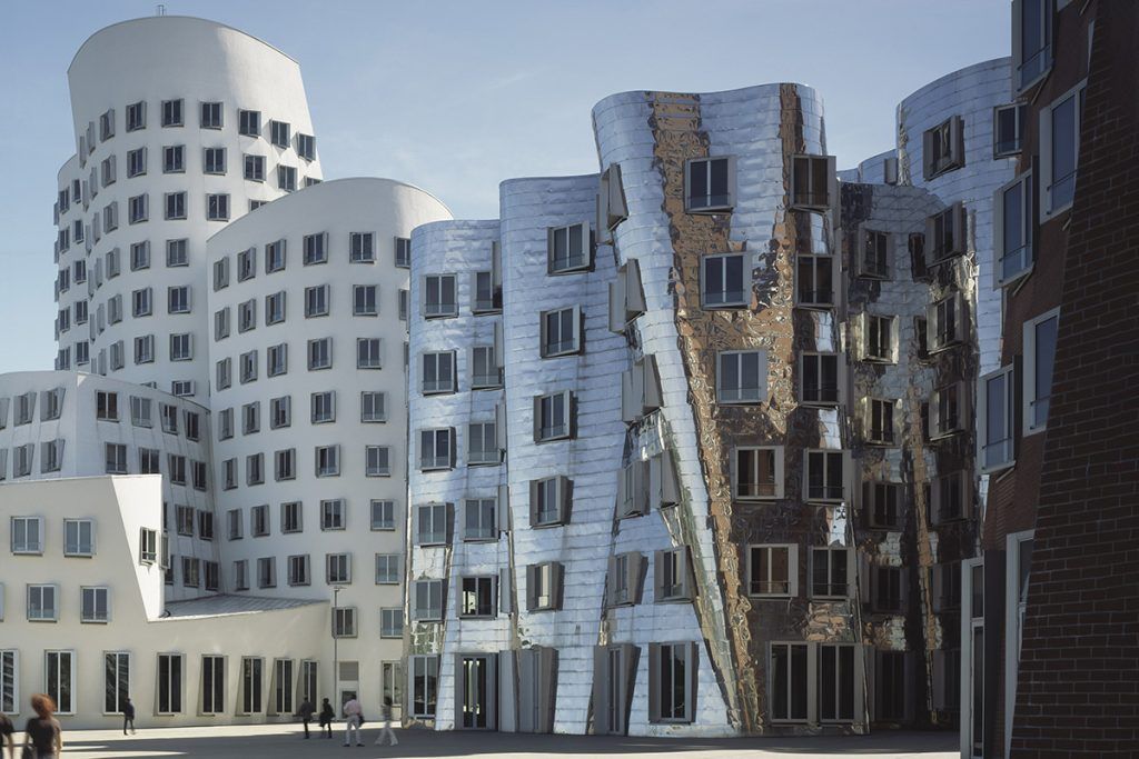 The Shape Shifting Architectural Genius of Frank Gehry | Prestige ...