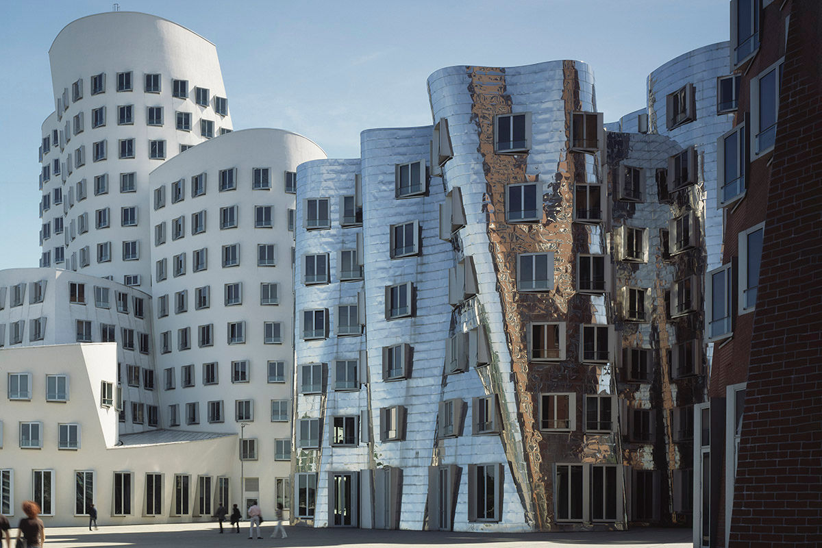 The Shape Shifting Architectural Genius of Frank Gehry | Prestige ...