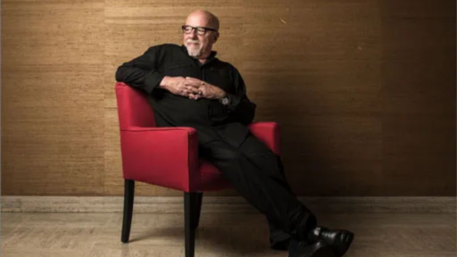 10 Richest Contemporary Authors in the World