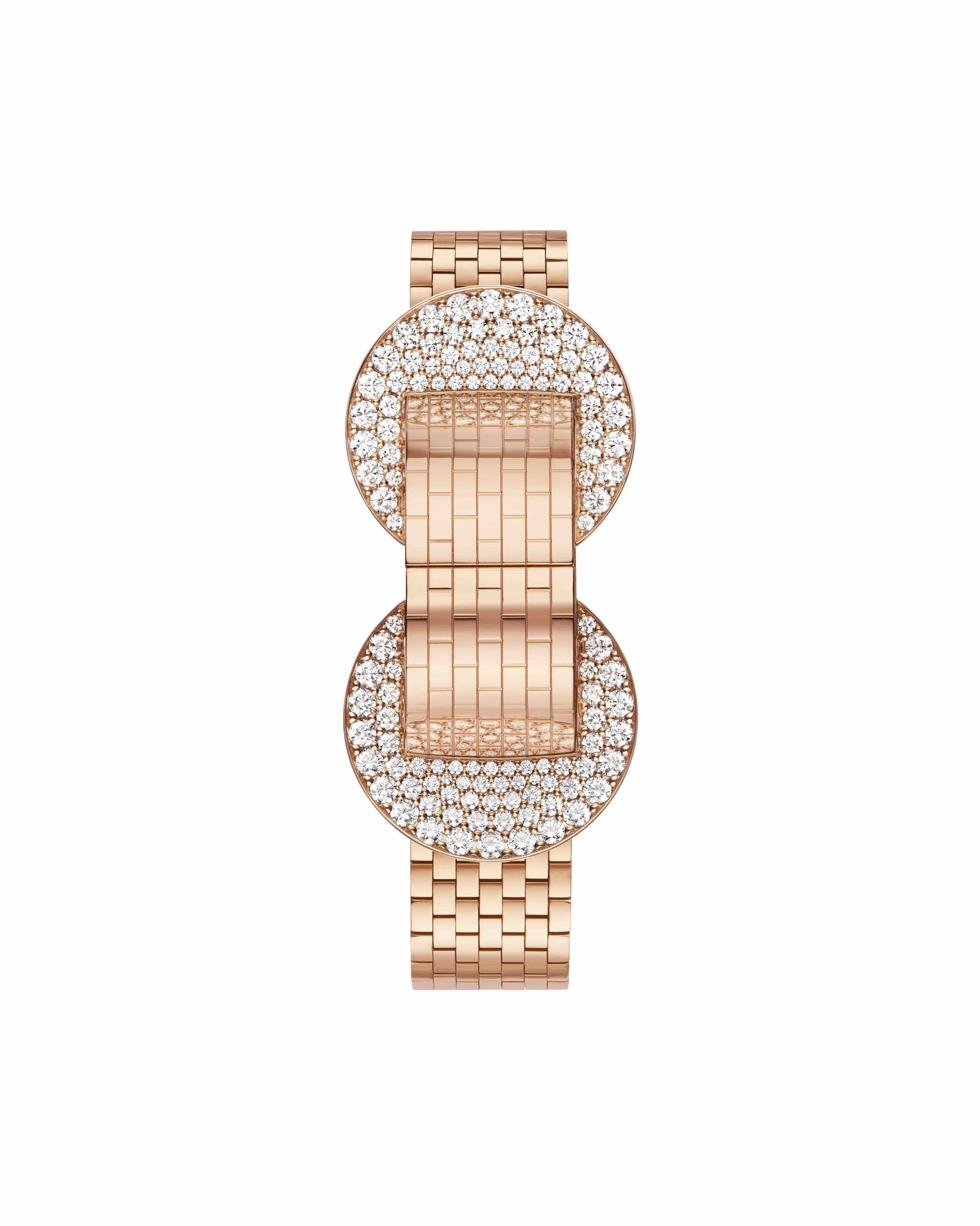 Couture Meets High Jewellery for Van Cleef & Arpels’ Ludo Secret Collection